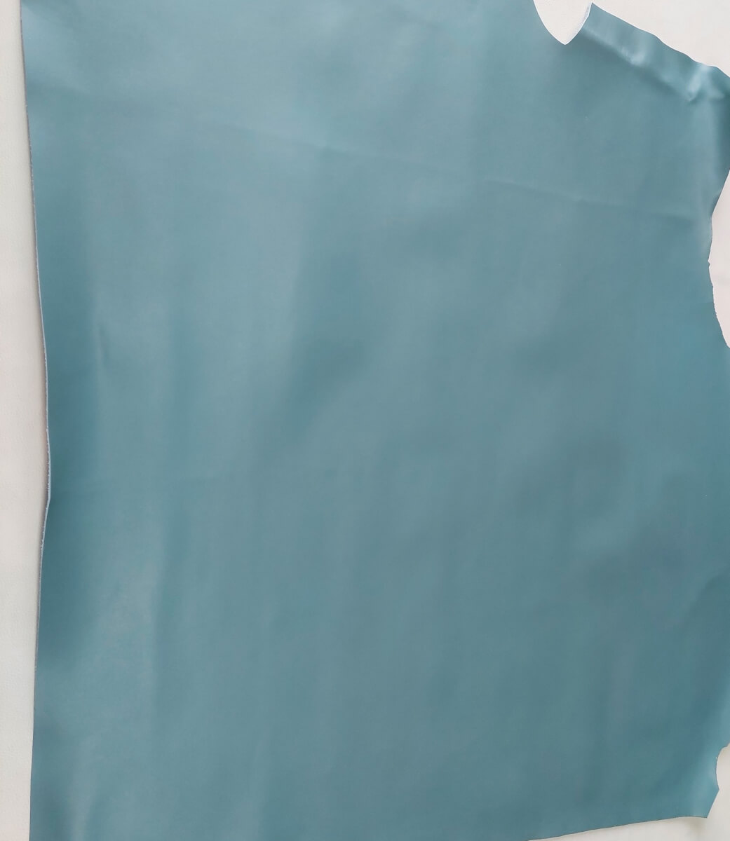 Galanterinė/Avalyninė oda - Turkio spalva, vidut. kietumo, lygi, 1,6mm ...