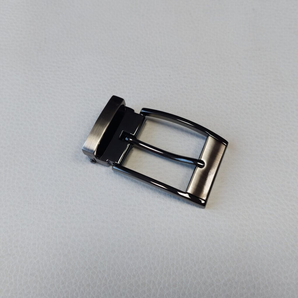 Belt buckle with clip - Italy, 35mm, black nickel/satin gun color - Revaris